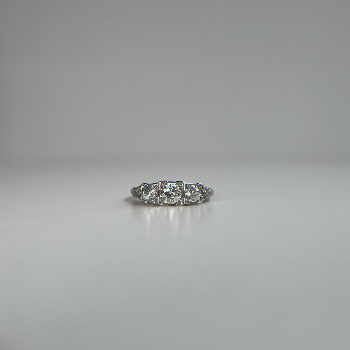 Floral Three Stone Diamond Ring .85 ct - Circa 1920 – Sundance Jewelers